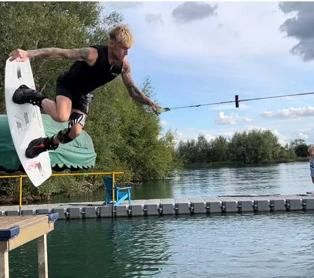 Learn How to Wakeboard with Our Coaches on the Cotswold Water Park